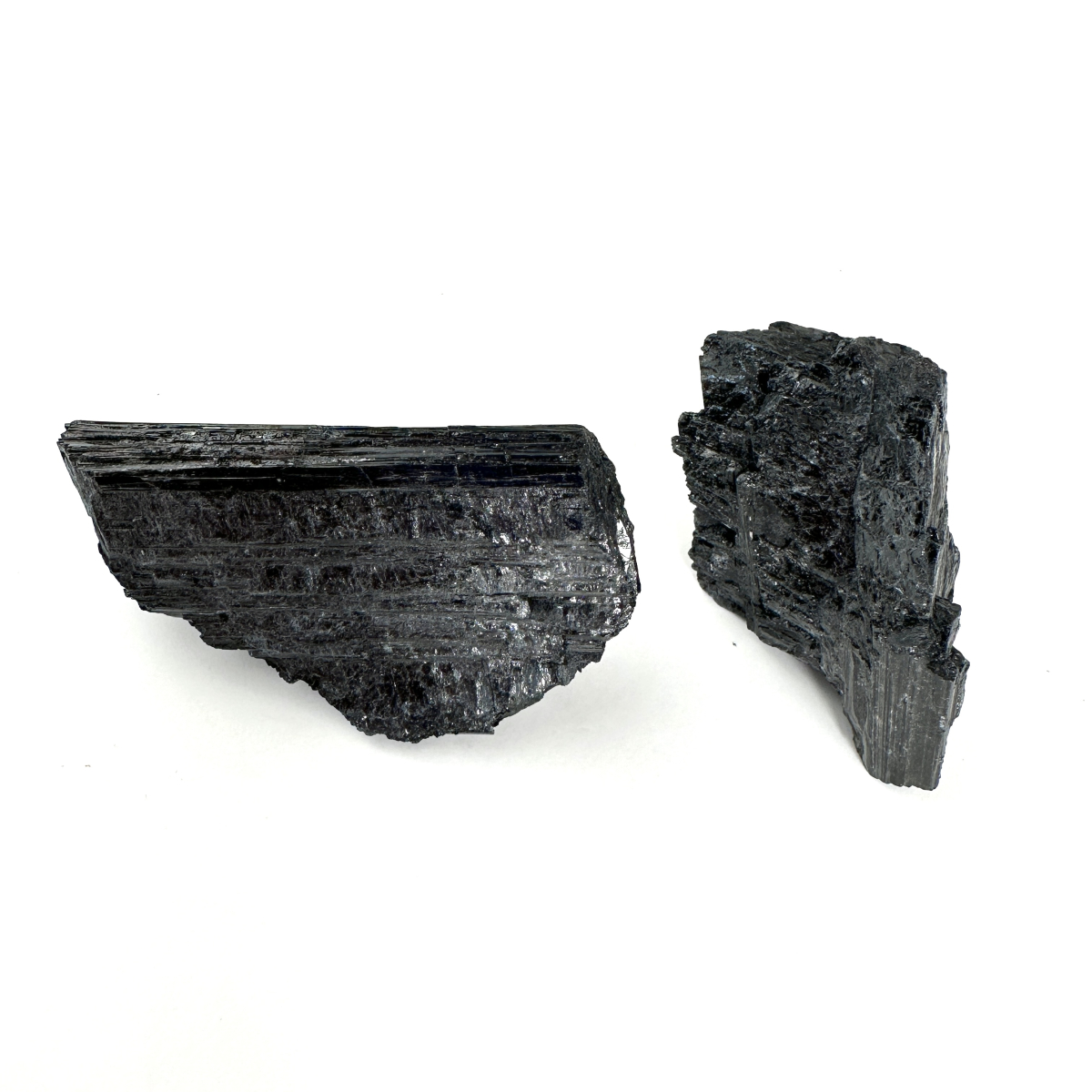 Sort Turmalin, rå, Large - Rå & Klynger - Krystallerneshus